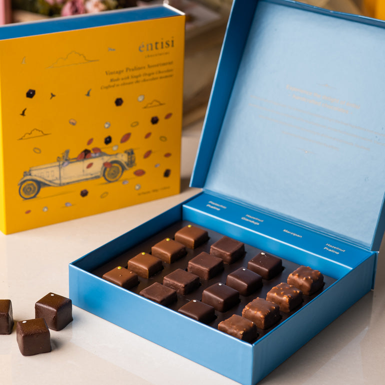 Buy Bonbon Chocolate Online - Best Bon bon Chocolates | éntisi